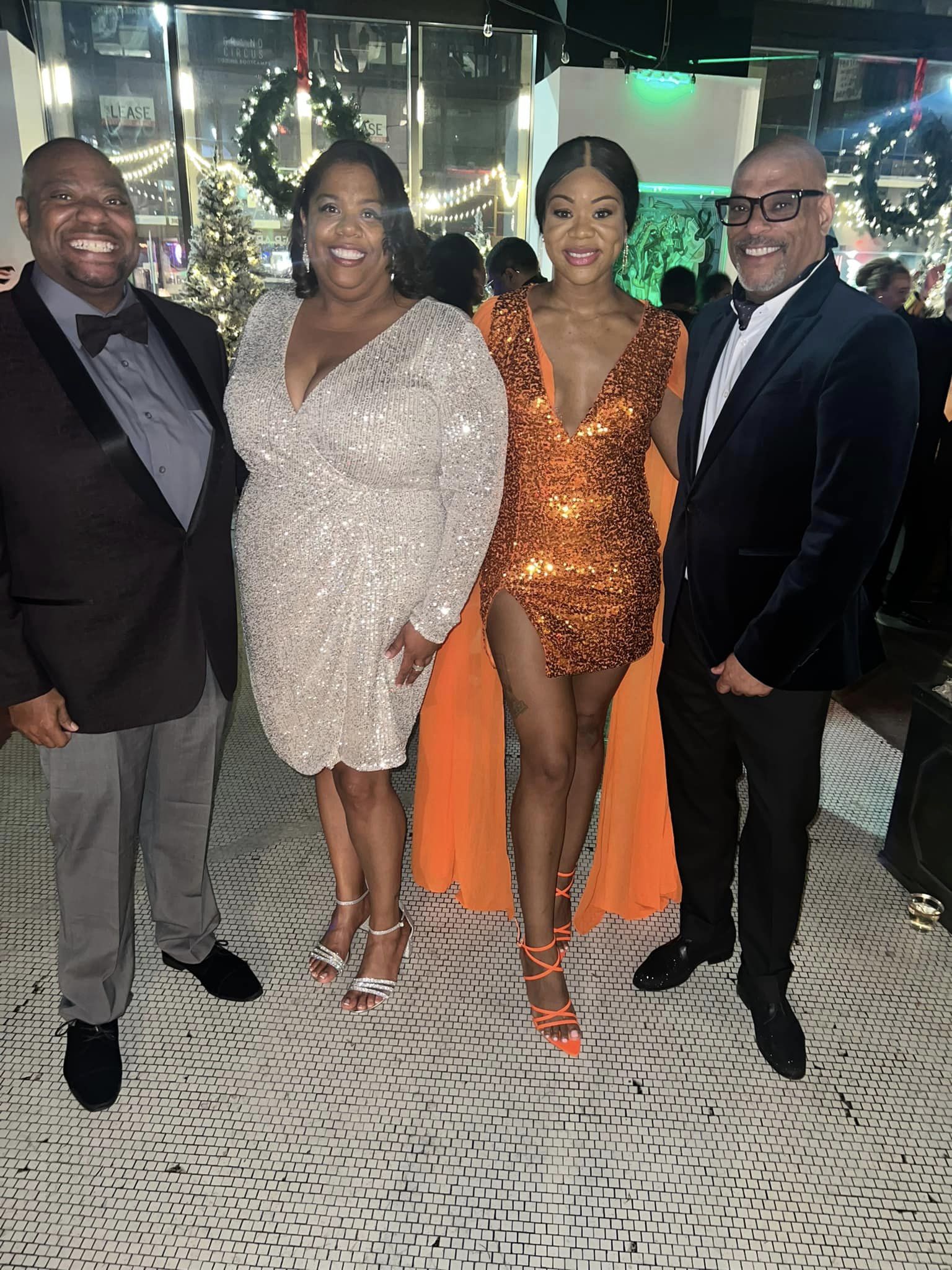 Fabulous Holiday Experience Fundraiser w/ Rodney Howell, Dawn Patterson ...